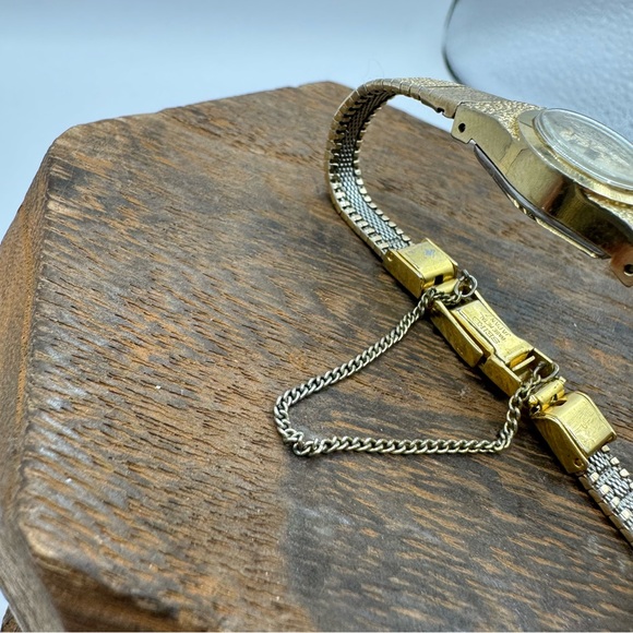 Seiko | Accessories | Vintage Seiko Rainbow 1450 Womens Watch Gold ...